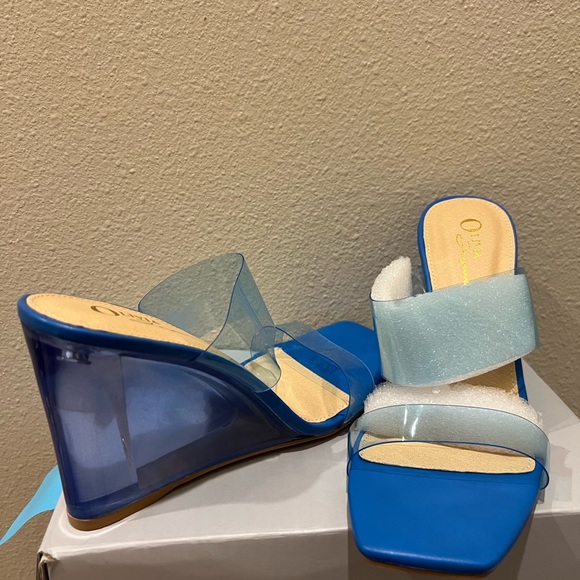 Liliana | Shoes | Liliana Womens Clear Wedge Sandals Square Open Toe ...